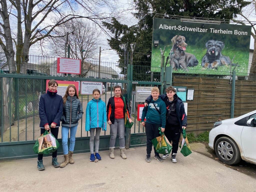 Besuch im Tierheim Bonn – Marie-Kahle-Gesamtschule der Stadt Bonn